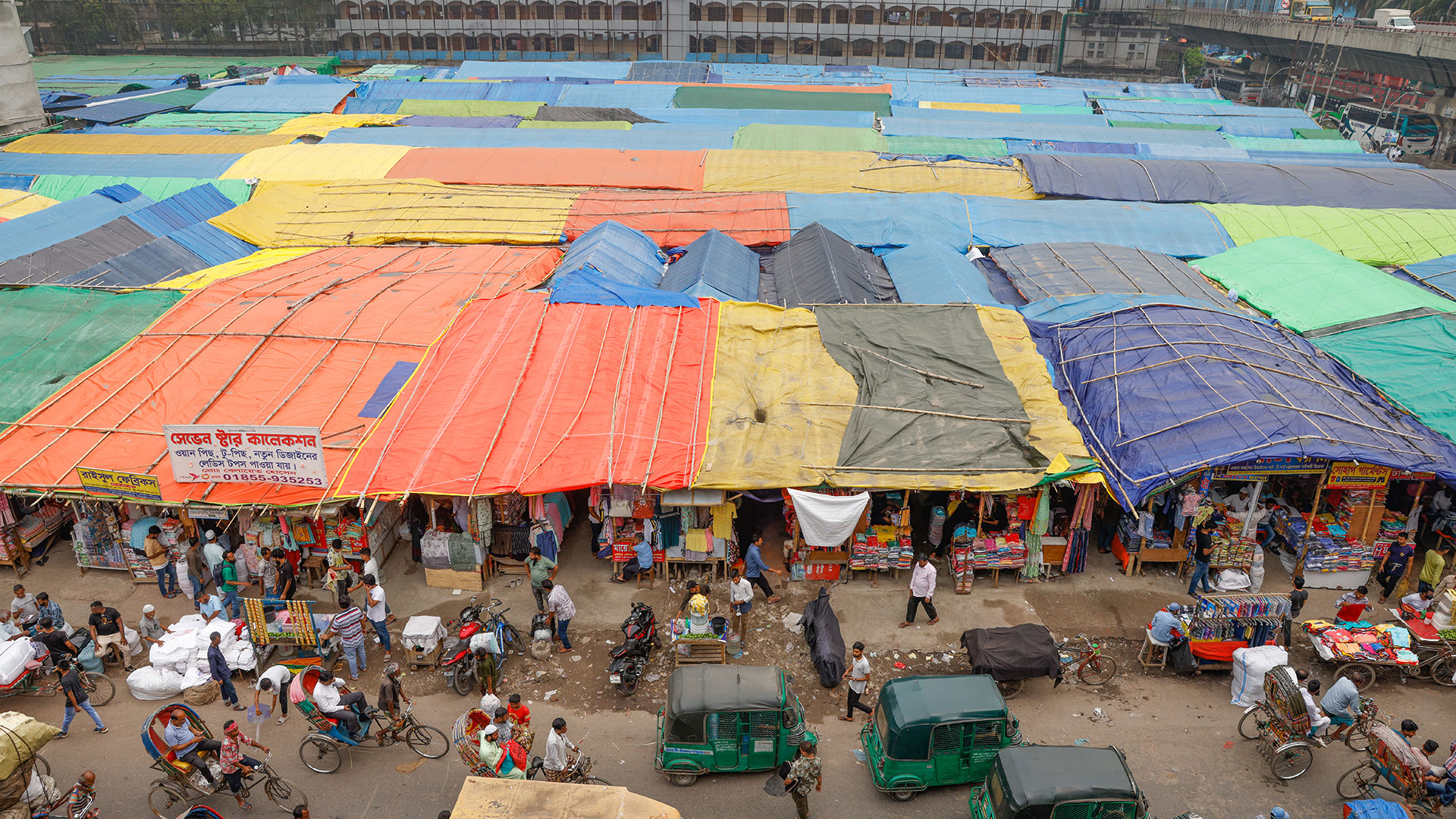 Bongo Bazar misses Eid vibe a year after the blaze